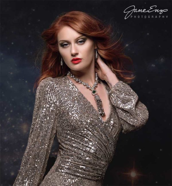 Nikki Michelle – Chic Compass Magazine